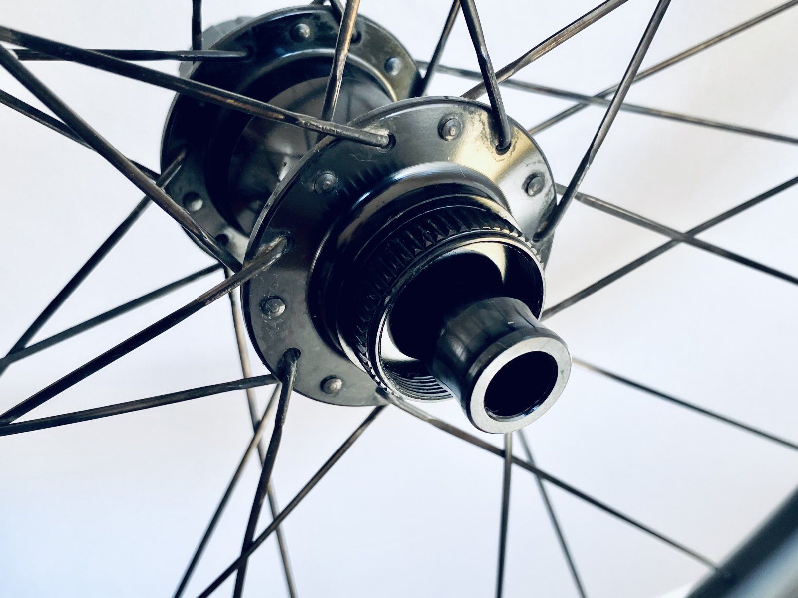 Shimano 11x Freilauf mit Steckachse demontieren? | Rennrad-News.de