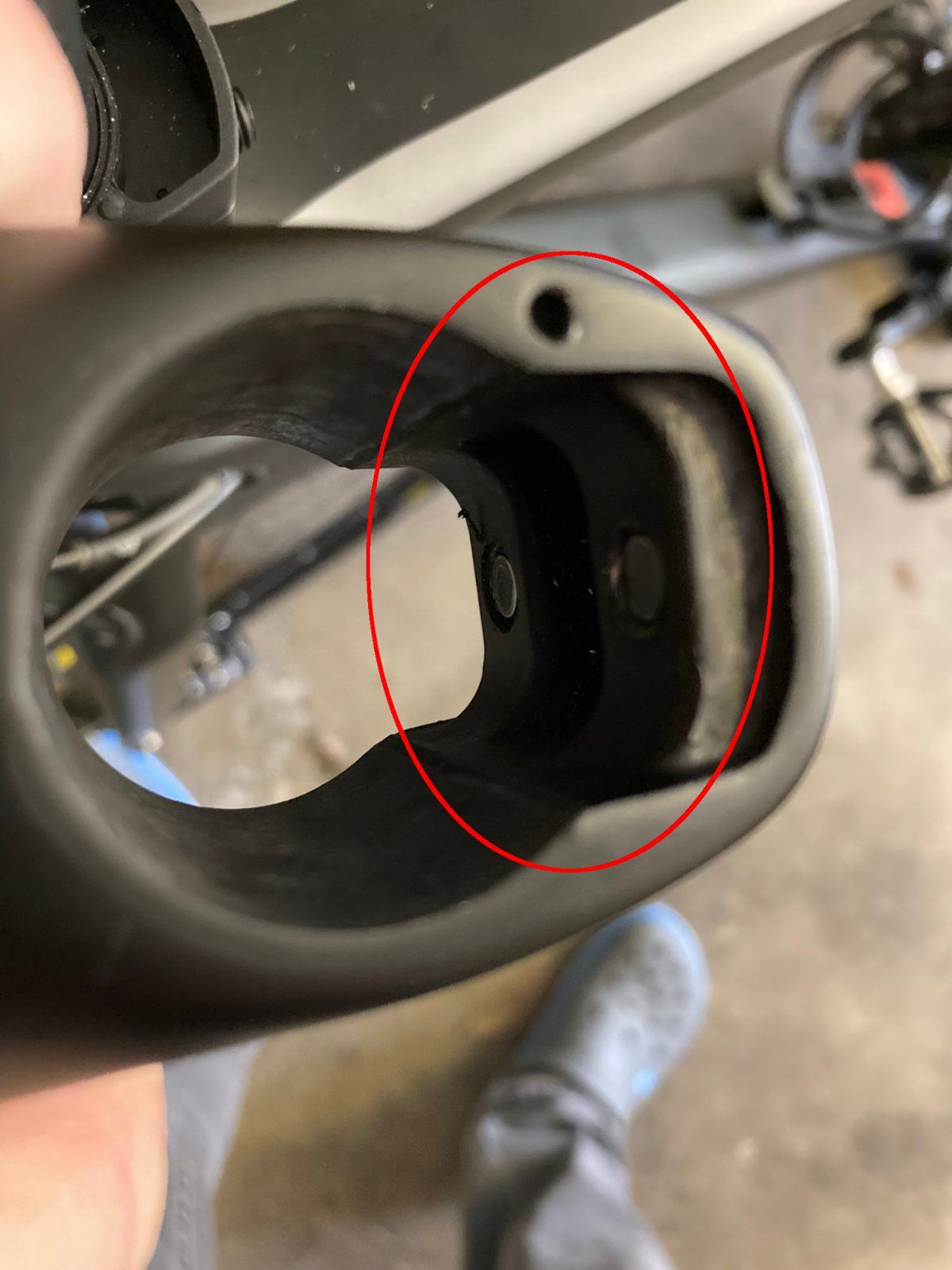 Canyon H31 Cockpit - Gabelschaft beschädigt | Rennrad-News.de